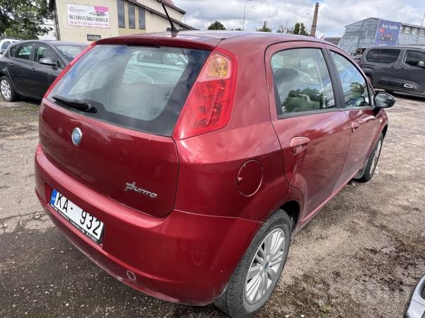 Red Fiat Punto 2007 in Jelgava, with an engine capacity of 1.40 L and mileage of 171 thousand km for 820 €, photo 7 on AUTOMOTO.COM.LV