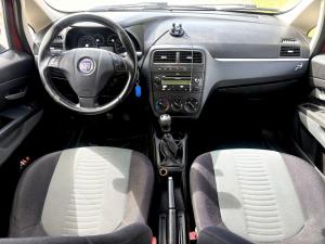 Red Fiat Punto 2007 in Tallinn, with an engine capacity of 1.40 L and mileage of 250 thousand km for 1199 €, photo 21 on AUTOMOTO.COM.LV