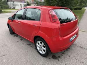 Red Fiat Punto 2009 in Kaunas, with an engine capacity of 1.25 L and mileage of 255 thousand km for 999 €, photo 10 on AUTOMOTO.COM.LV