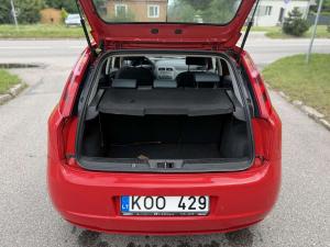Red Fiat Punto 2009 in Kaunas, with an engine capacity of 1.25 L and mileage of 255 thousand km for 999 €, photo 11 on AUTOMOTO.COM.LV