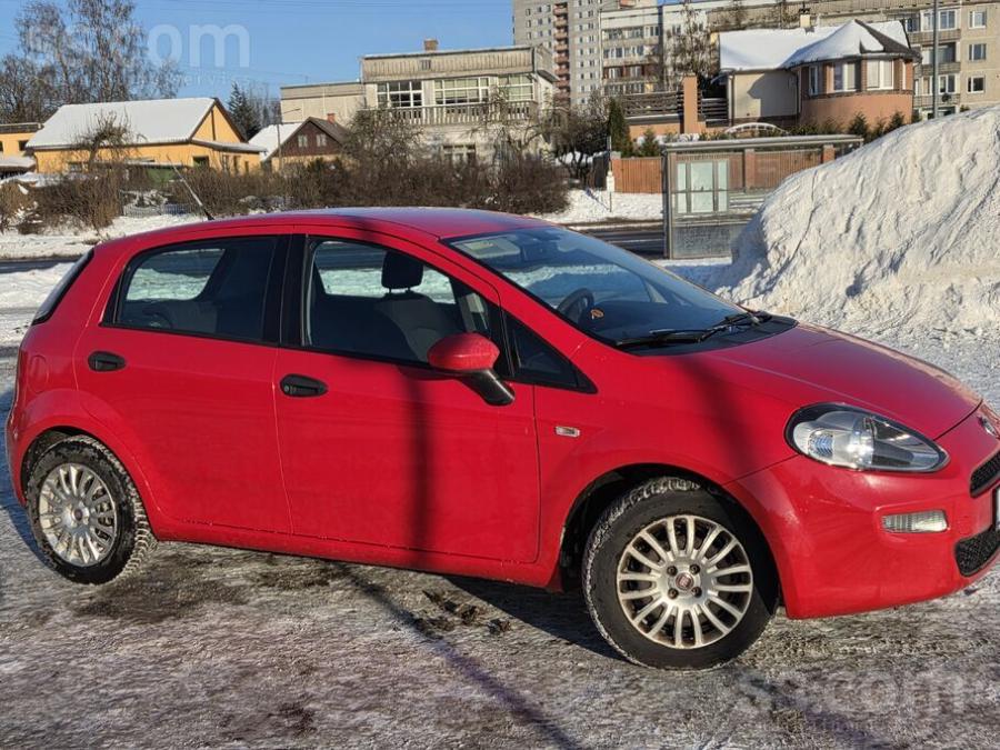 Sarkans Fiat Punto 2013 Rīga, ar dzinēja tilpumu 1.30 L un nobraukumu 145 tūkst. km par 2550 €, foto 3 vietnē AUTOMOTO.COM.LV