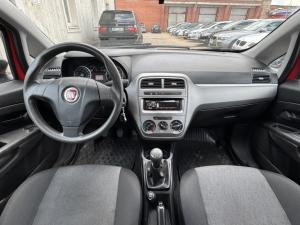 Red Fiat Punto 2013 in Riga, with an engine capacity of 1.30 L and mileage of 198 thousand km for 2100 €, photo 3 on AUTOMOTO.COM.LV