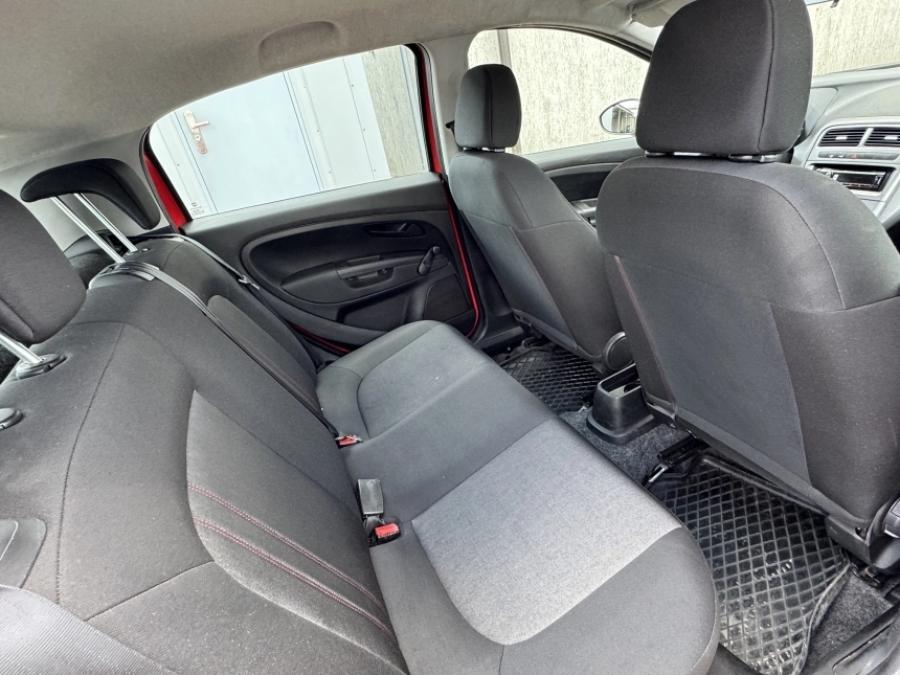 Red Fiat Punto 2013 in Riga, with an engine capacity of 1.30 L and mileage of 198 thousand km for 2100 €, photo 8 on AUTOMOTO.COM.LV