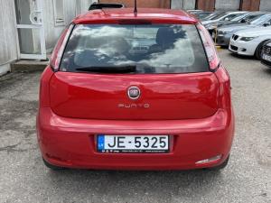 Red Fiat Punto 2013 in Riga, with an engine capacity of 1.30 L and mileage of 198 thousand km for 2100 €, photo 14 on AUTOMOTO.COM.LV