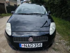 Fiat Punto 2007 Kauņa, ar dzinēja tilpumu 1.40 L un nobraukumu 300 tūkst. km par 750 €, foto 9 vietnē AUTOMOTO.COM.LV