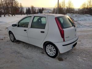 Balts Fiat Punto 2008 Vilkaviškis, ar dzinēja tilpumu 1.24 L un nobraukumu 117 tūkst. km par 1100 €, foto  vietnē AUTOMOTO.COM.LV