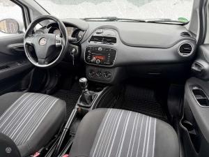 Balts Fiat Punto 2011 Panevēža, ar dzinēja tilpumu 1.24 L un nobraukumu 226 tūkst. km par 2800 €, foto 17 vietnē AUTOMOTO.COM.LV