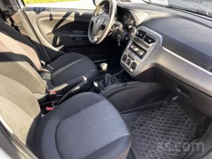 Белый Фиат Пунто 2013 в Рига, объемом двигателя 1.20 л и пробегом 167 тыс. км за 800 €, фото 8 на AUTOMOTO.COM.LV