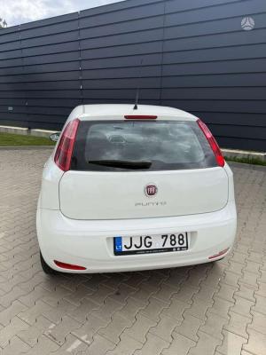 Balts Fiat Punto 2016 Viļņa, ar dzinēja tilpumu 1.24 L un nobraukumu 129 tūkst. km par 3100 €, foto 6 vietnē AUTOMOTO.COM.LV