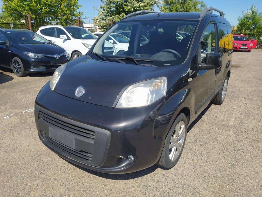 Melns Fiat QUBO 2010 Panevēža, ar dzinēja tilpumu 1.25 L un nobraukumu 189 tūkst. km par 3400 €, foto 4 vietnē AUTOMOTO.COM.LV