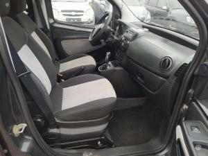 Melns Fiat QUBO 2010 Panevēža, ar dzinēja tilpumu 1.25 L un nobraukumu 189 tūkst. km par 3400 €, foto 14 vietnē AUTOMOTO.COM.LV