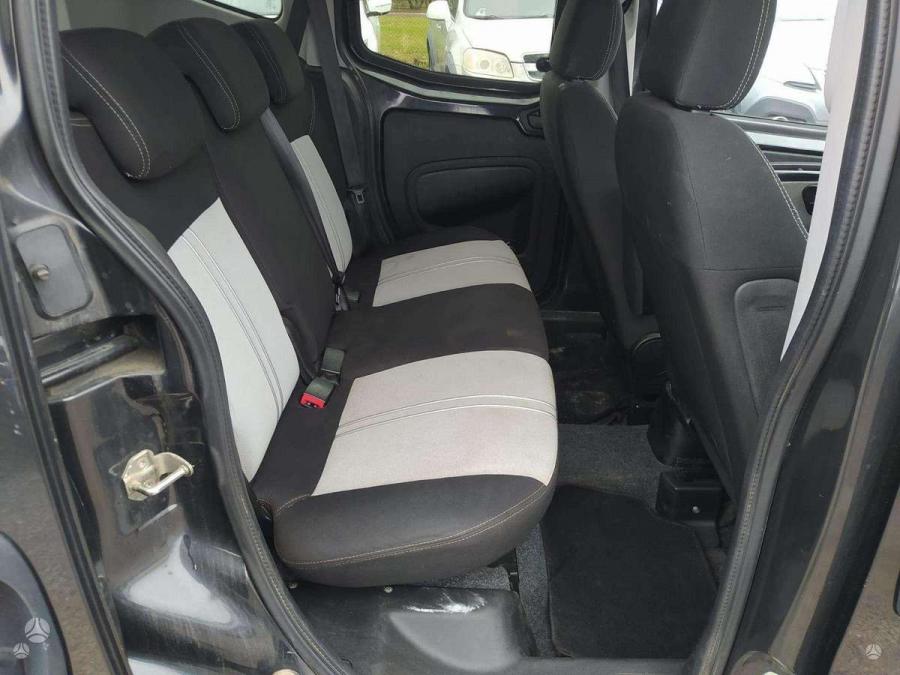 Melns Fiat QUBO 2010 Panevēža, ar dzinēja tilpumu 1.25 L un nobraukumu 189 tūkst. km par 3400 €, foto 15 vietnē AUTOMOTO.COM.LV