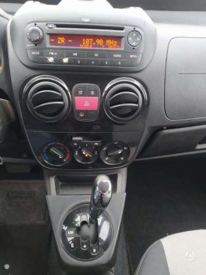Melns Fiat QUBO 2010 Panevēža, ar dzinēja tilpumu 1.25 L un nobraukumu 189 tūkst. km par 3400 €, foto 22 vietnē AUTOMOTO.COM.LV