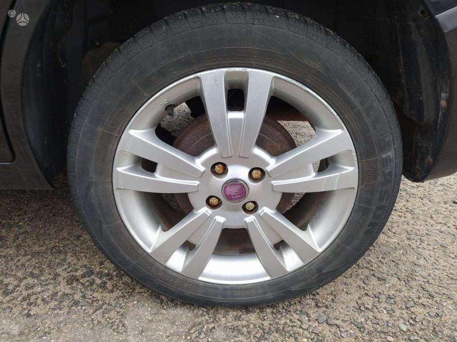 Melns Fiat QUBO 2010 Panevēža, ar dzinēja tilpumu 1.25 L un nobraukumu 189 tūkst. km par 3400 €, foto 27 vietnē AUTOMOTO.COM.LV