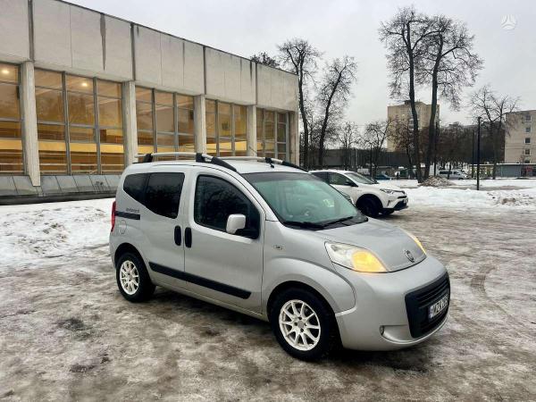 Grey Fiat QUBO 2009 in Vilnius, with an engine capacity of 1.30 L and mileage of 308 thousand km for 2950 €, photo 3 on AUTOMOTO.COM.LV