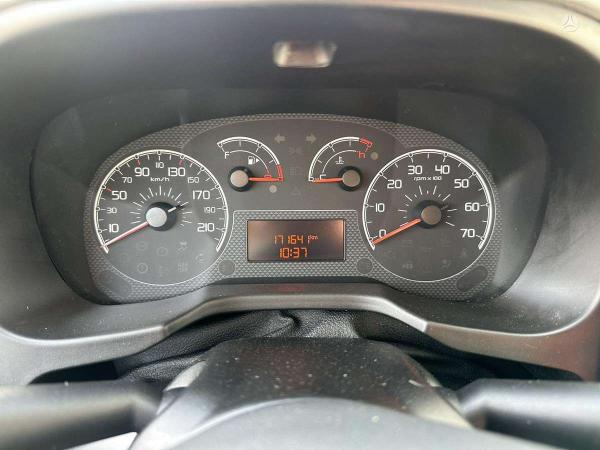 Balts Fiat QUBO 2016 Kauņa, ar dzinēja tilpumu 1.30 L un nobraukumu 170 tūkst. km par 4250 €, foto 11 vietnē AUTOMOTO.COM.LV