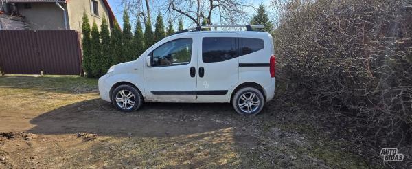 Balts Fiat QUBO 2013 Kauņa, ar dzinēja tilpumu 1.30 L un nobraukumu 250 tūkst. km par 1250 €, foto 2 vietnē AUTOMOTO.COM.LV