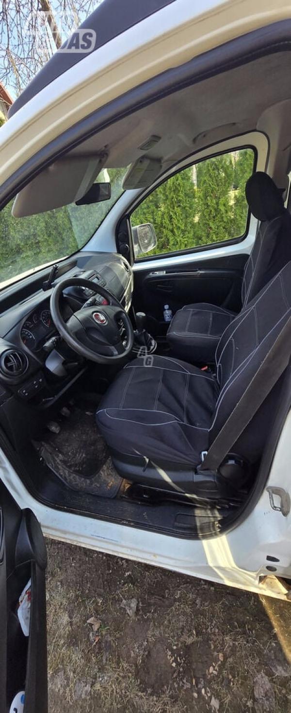 Balts Fiat QUBO 2013 Kauņa, ar dzinēja tilpumu 1.30 L un nobraukumu 250 tūkst. km par 1250 €, foto 7 vietnē AUTOMOTO.COM.LV