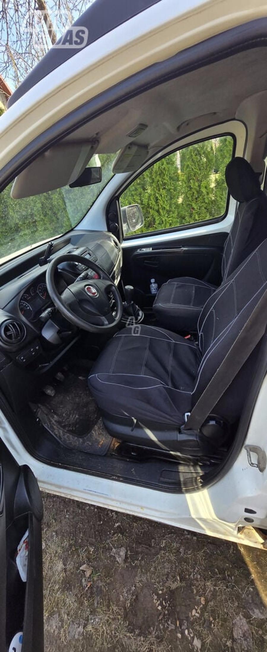 Balts Fiat QUBO 2013 Kauņa, ar dzinēja tilpumu 1.30 L un nobraukumu 250 tūkst. km par 1250 €, foto 8 vietnē AUTOMOTO.COM.LV