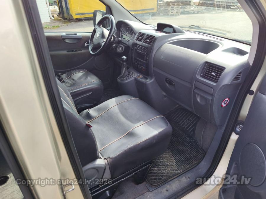 Smilšu krāsa Fiat Scudo 2014 Tallina, ar dzinēja tilpumu 2.00 L un nobraukumu 304 tūkst. km par 2000 €, foto 13 vietnē AUTOMOTO.COM.LV