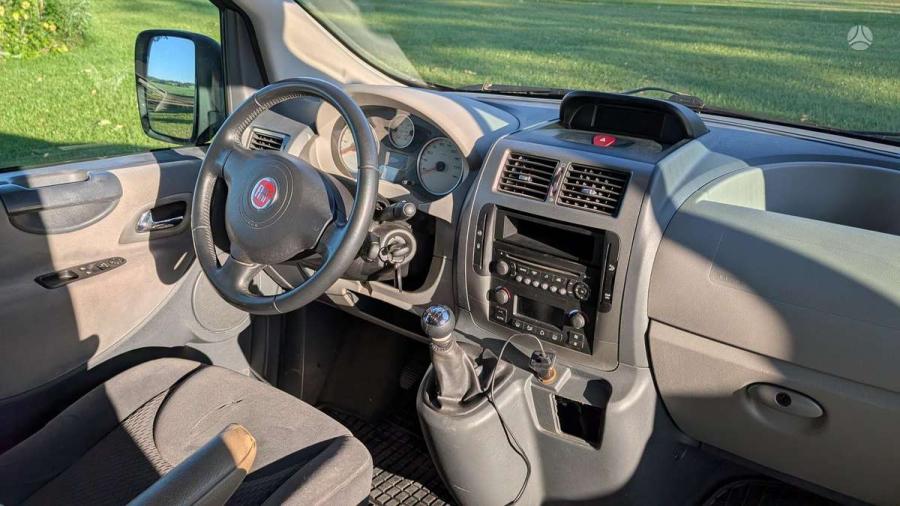 Black Fiat Scudo 2012 in Vilnius, with an engine capacity of 2.00 L and mileage of 325 thousand km for 5950 €, photo 10 on AUTOMOTO.COM.LV