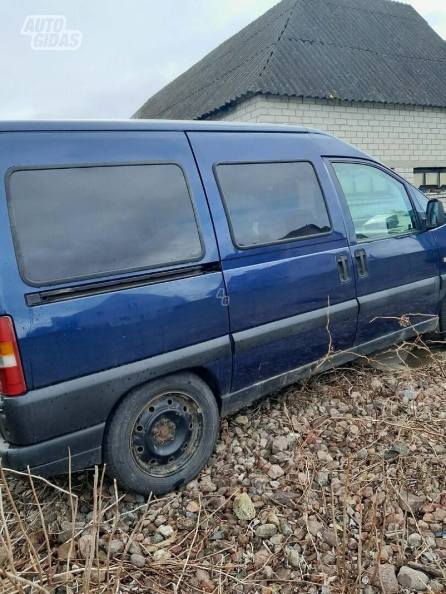 Zils Fiat Scudo 2004 Vilkaviškis, ar dzinēja tilpumu 2.00 L un nobraukumu 362 tūkst. km par 800 €, foto 5 vietnē AUTOMOTO.COM.LV