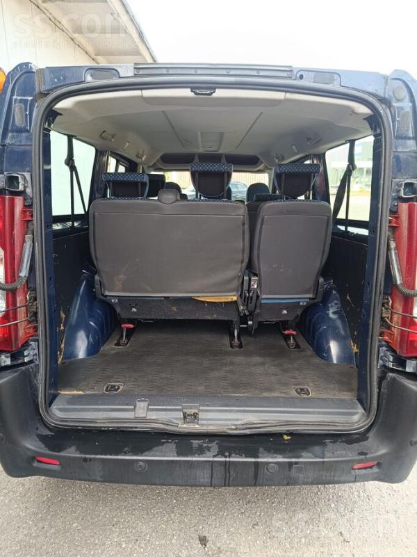 Zils Fiat Scudo 2008 Rīga, ar dzinēja tilpumu 2.00 L un nobraukumu 202 tūkst. km par 3250 €, foto 9 vietnē AUTOMOTO.COM.LV