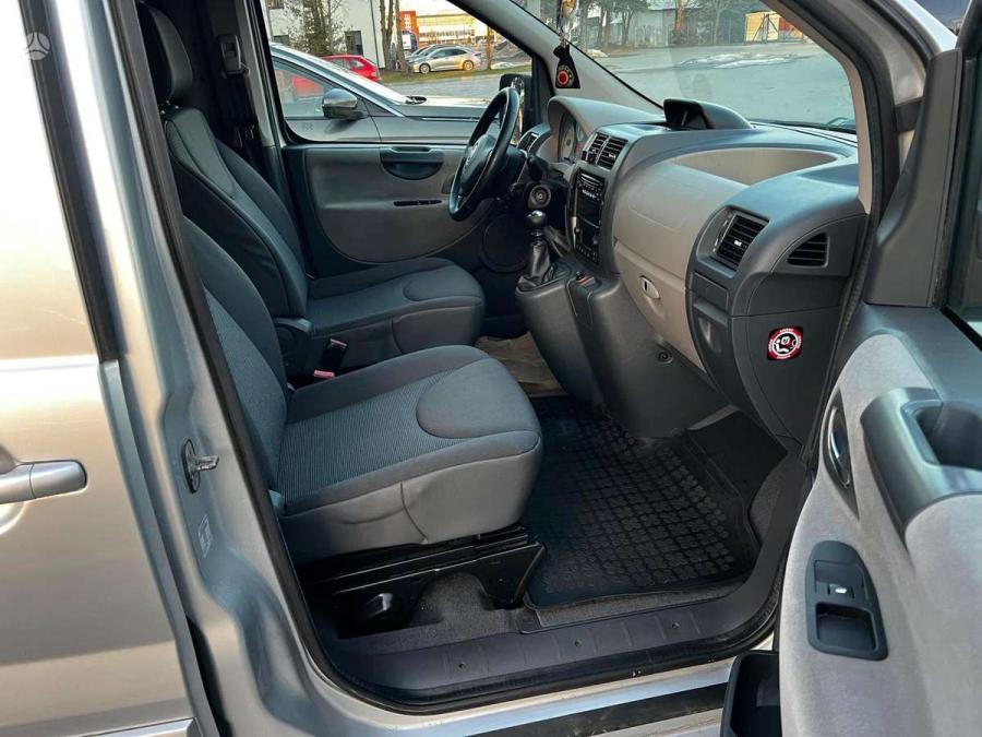 Grey Fiat Scudo 2011 in Siauliai, with an engine capacity of 2.00 L and mileage of 230 thousand km for 5800 €, photo 8 on AUTOMOTO.COM.LV