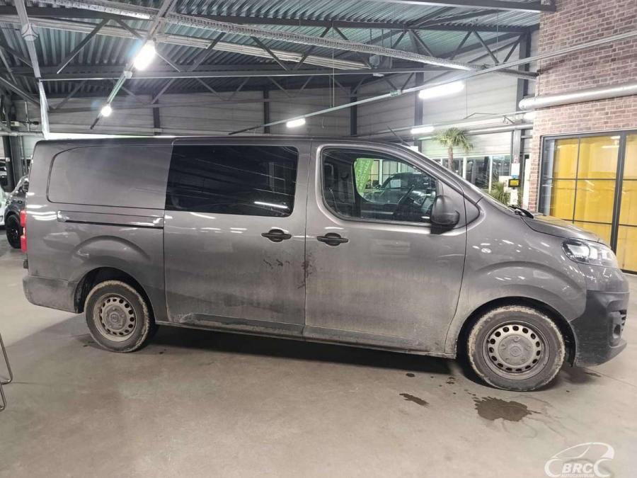 Pelēks Fiat Scudo 2022 Viļņa, ar dzinēja tilpumu 2.00 L un nobraukumu 93 tūkst. km par 18500 €, foto 7 vietnē AUTOMOTO.COM.LV