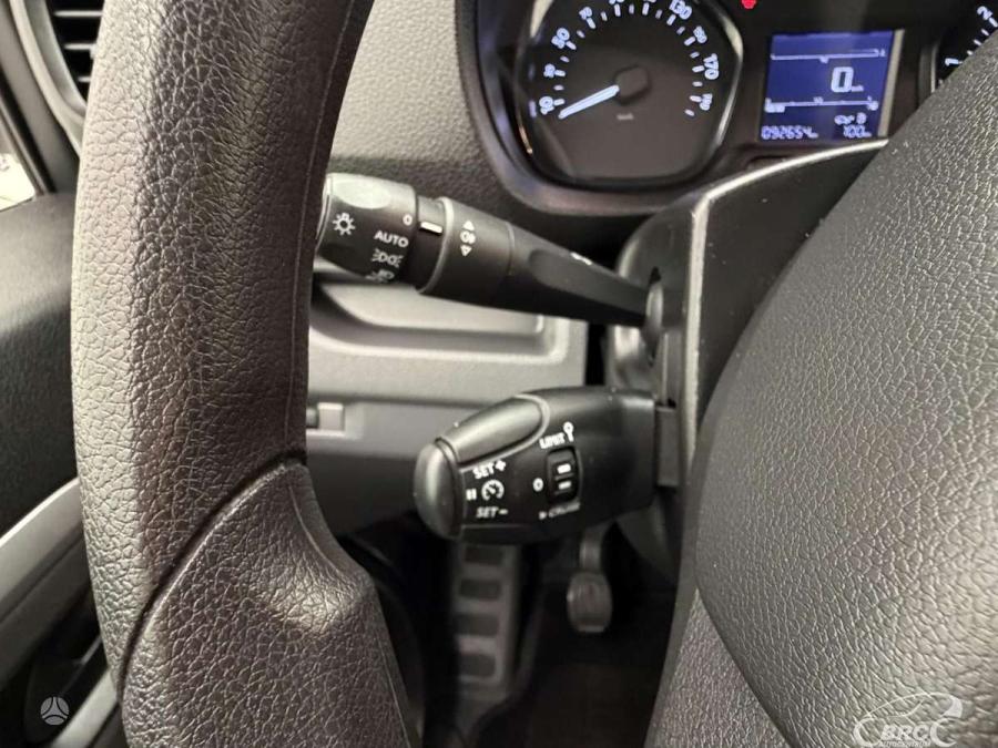 Pelēks Fiat Scudo 2022 Viļņa, ar dzinēja tilpumu 2.00 L un nobraukumu 93 tūkst. km par 18000 €, foto 29 vietnē AUTOMOTO.COM.LV