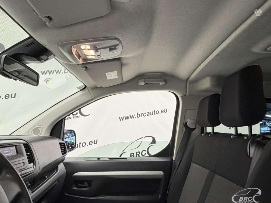 Pelēks Fiat Scudo 2022 Viļņa, ar dzinēja tilpumu 2.00 L un nobraukumu 121 tūkst. km par 17500 €, foto 24 vietnē AUTOMOTO.COM.LV