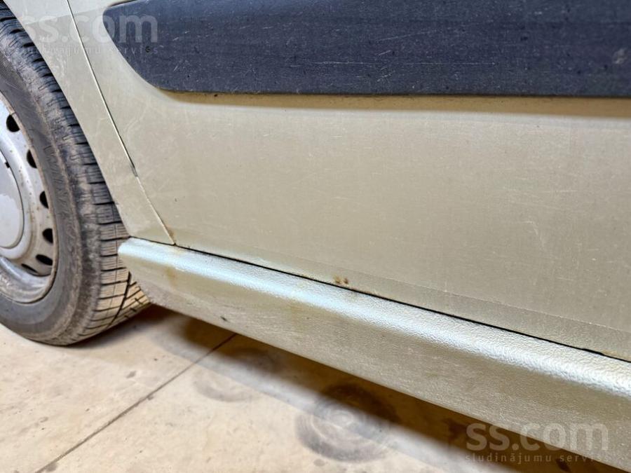Pelēks Fiat Scudo 2007 Cēsis, ar dzinēja tilpumu 2.00 L un nobraukumu 439 tūkst. km par 3400 €, foto 14 vietnē AUTOMOTO.COM.LV