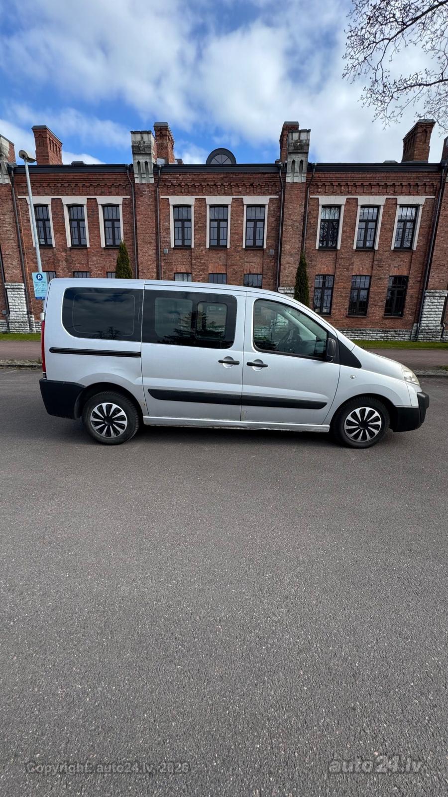 Pelēks Fiat Scudo 2008 Tallina, ar dzinēja tilpumu 2.00 L un nobraukumu 421 tūkst. km par 2999 €, foto 3 vietnē AUTOMOTO.COM.LV