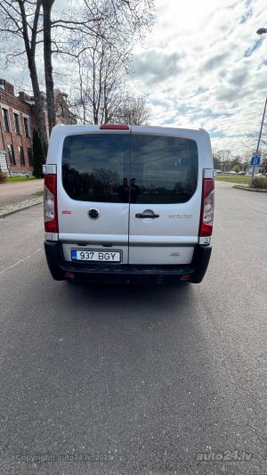 Pelēks Fiat Scudo 2008 Tallina, ar dzinēja tilpumu 2.00 L un nobraukumu 421 tūkst. km par 2999 €, foto 5 vietnē AUTOMOTO.COM.LV