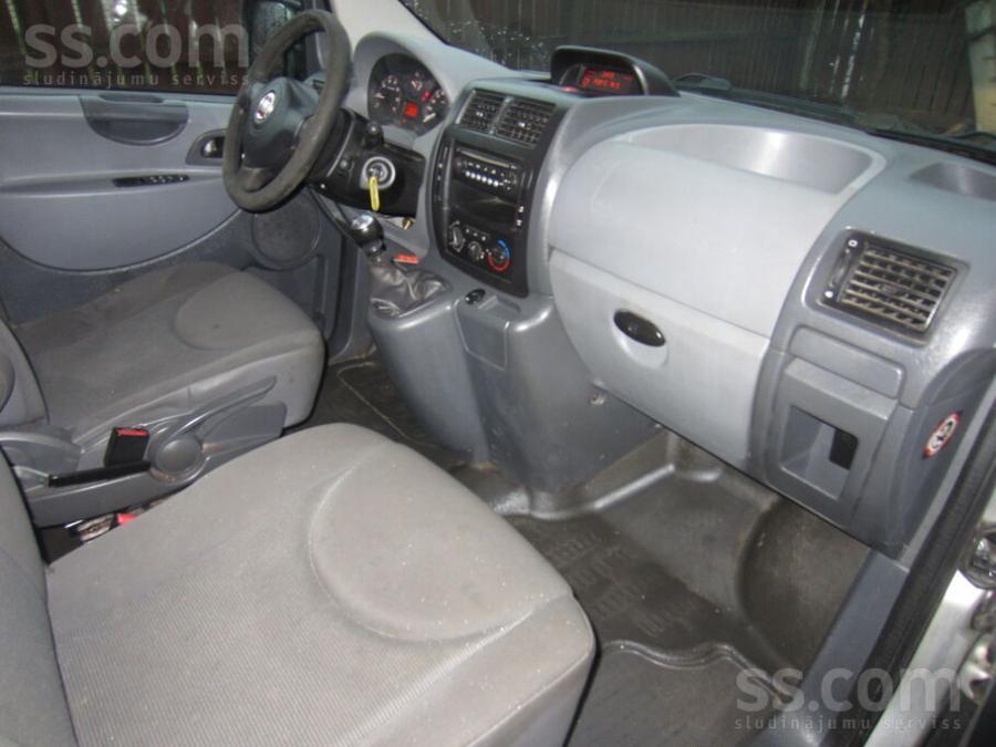 Fiat Scudo 2013 in Riga, with an engine capacity of 2.00 L and mileage of 197 thousand km for 5200 €, photo 6 on AUTOMOTO.COM.LV