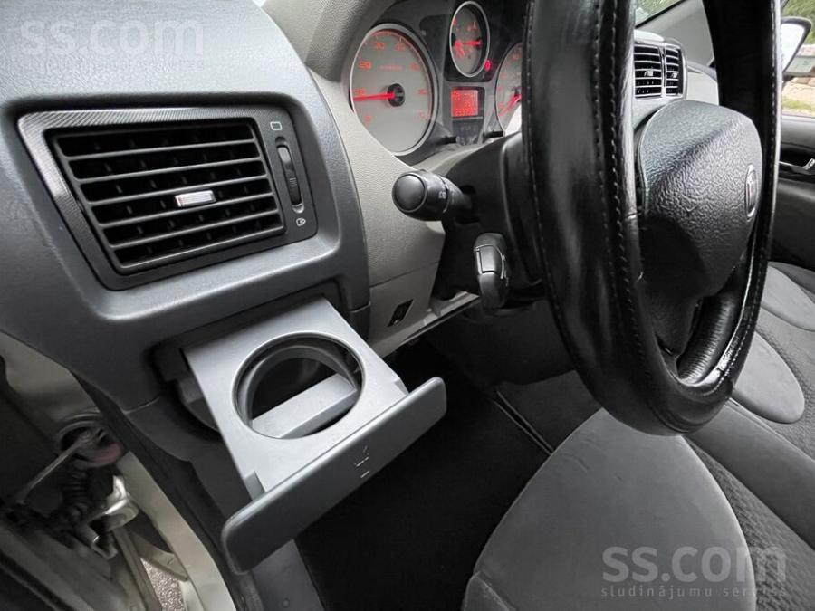 Fiat Scudo 2009 Rīga, ar dzinēja tilpumu 2.00 L un nobraukumu 299 tūkst. km par 5750 €, foto 10 vietnē AUTOMOTO.COM.LV