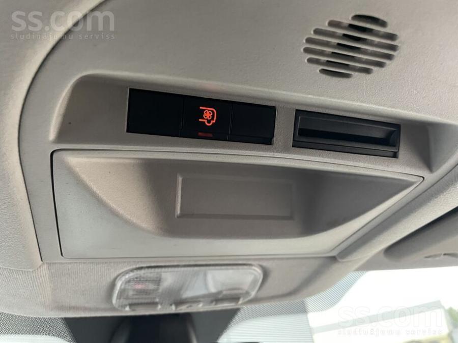 Fiat Scudo 2009 Rīga, ar dzinēja tilpumu 2.00 L un nobraukumu 299 tūkst. km par 5750 €, foto 29 vietnē AUTOMOTO.COM.LV