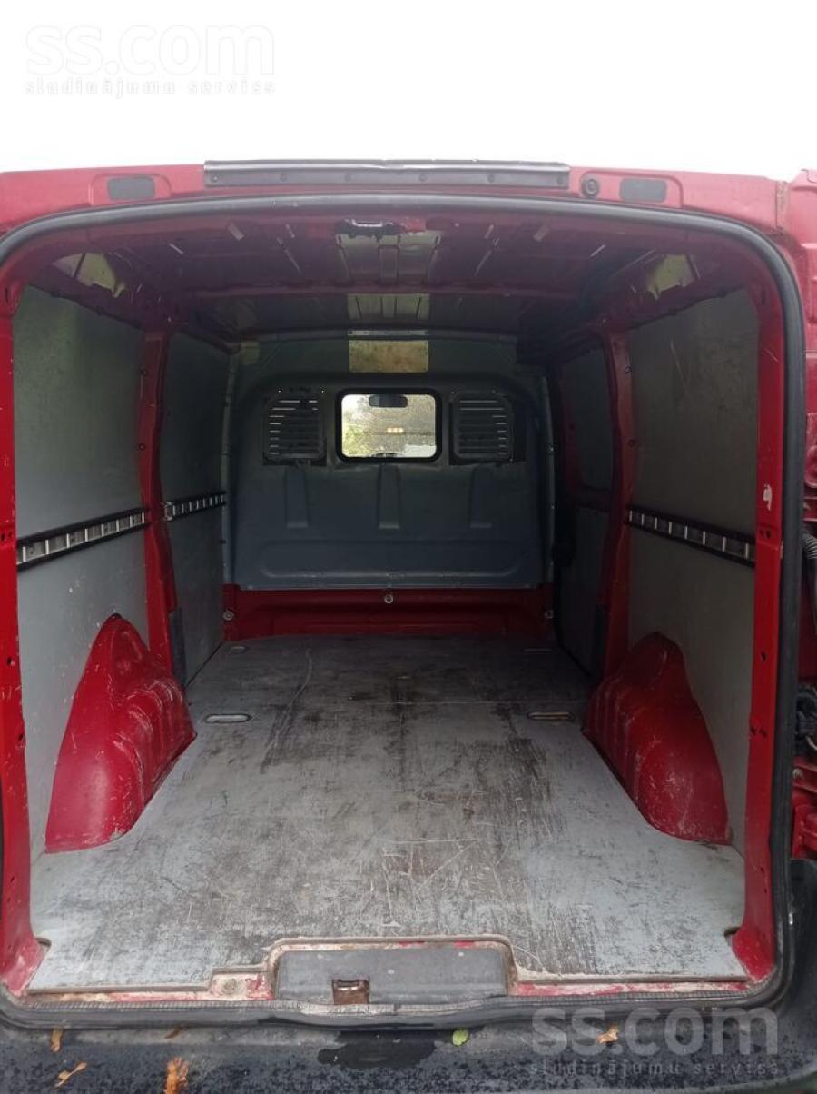 Sarkans Fiat Scudo 2013 Rīga, ar dzinēja tilpumu 2.00 L un nobraukumu 250 tūkst. km par 3800 €, foto 10 vietnē AUTOMOTO.COM.LV