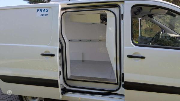 Balts Fiat Scudo 2015 Raseiniai, ar dzinēja tilpumu 1.56 L un nobraukumu 207 tūkst. km par 6000 €, foto 9 vietnē AUTOMOTO.COM.LV