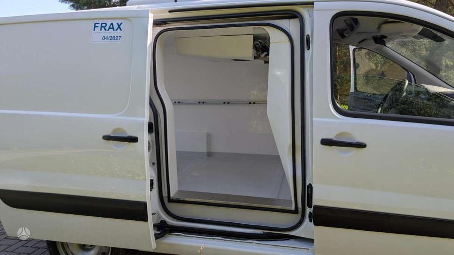 Balts Fiat Scudo 2015 Raseiniai, ar dzinēja tilpumu 1.56 L un nobraukumu 207 tūkst. km par 6000 €, foto 10 vietnē AUTOMOTO.COM.LV