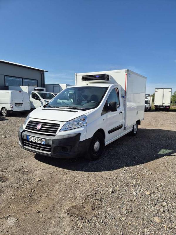 Balts Fiat Scudo 2016 Kauņa, ar dzinēja tilpumu 2.00 L un nobraukumu 254 tūkst. km par 3970 €, foto 1 vietnē AUTOMOTO.COM.LV
