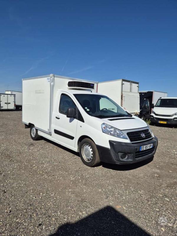Balts Fiat Scudo 2016 Kauņa, ar dzinēja tilpumu 2.00 L un nobraukumu 254 tūkst. km par 3970 €, foto 3 vietnē AUTOMOTO.COM.LV