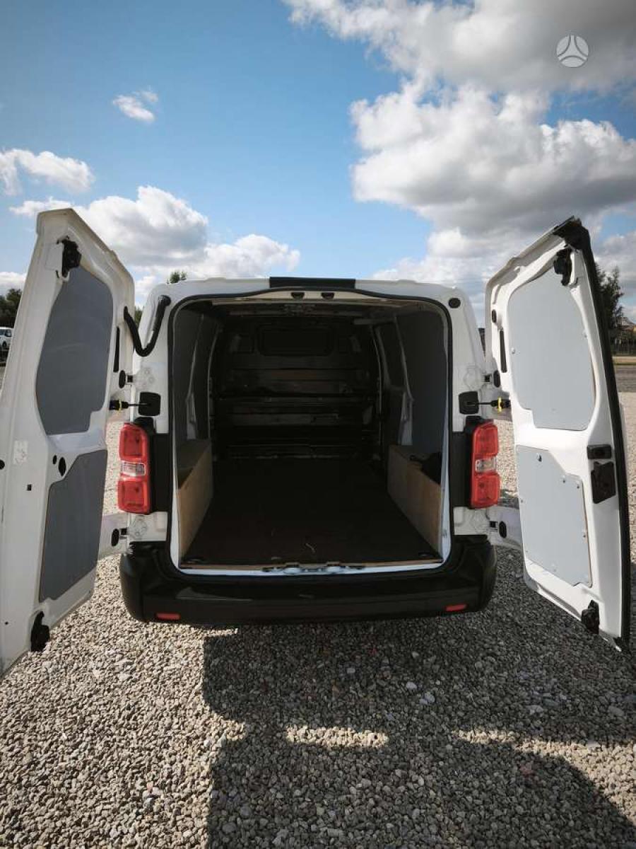 White Fiat Scudo 2022 in Taurage, with an engine capacity of 2.00 L and mileage of 328 thousand km for 8000 €, photo 7 on AUTOMOTO.COM.LV