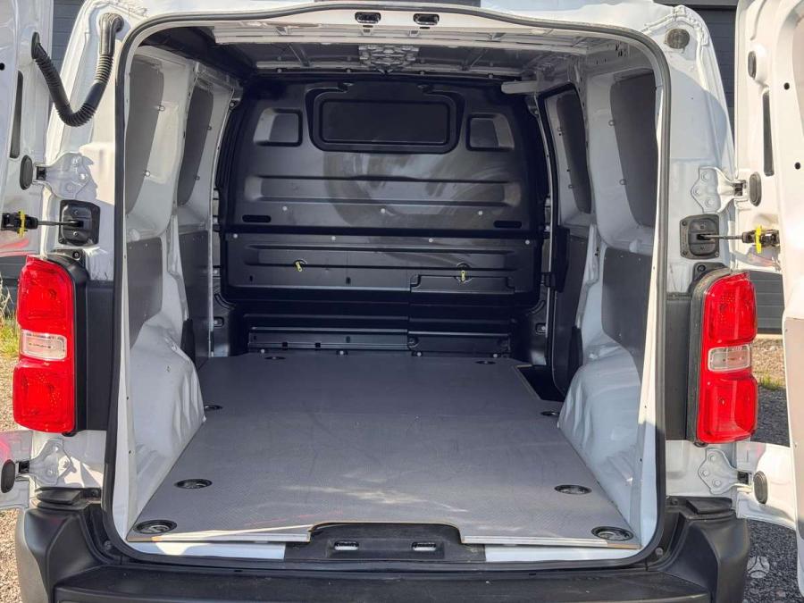 White Fiat Scudo 2023 in Vilnius, with an engine capacity of 0.00 L and mileage of 109 thousand km for 29800 €, photo 15 on AUTOMOTO.COM.LV