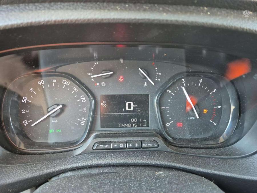 White Fiat Scudo 2023 in Druskininkai, with an engine capacity of 0.00 L and mileage of 45 thousand km for 7139 €, photo 11 on AUTOMOTO.COM.LV