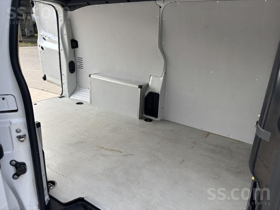 Balts Fiat Scudo 2023 Rīga, ar dzinēja tilpumu 1.50 L un nobraukumu 86 tūkst. km par 15900 €, foto 24 vietnē AUTOMOTO.COM.LV