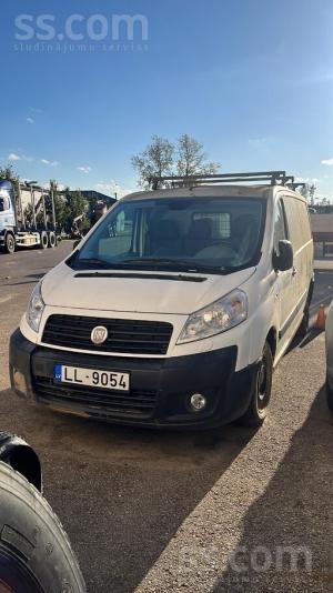Balts Fiat Scudo 2013 Cēsis, ar dzinēja tilpumu 2.00 L un nobraukumu 292 tūkst. km par 2599 €, foto  vietnē AUTOMOTO.COM.LV