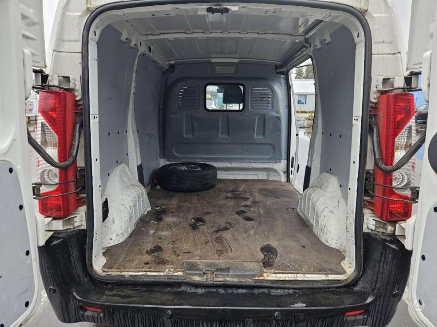 Balts Fiat Scudo 2015 Viļņa, ar dzinēja tilpumu 0.00 L un nobraukumu 320 tūkst. km par 4780 €, foto 13 vietnē AUTOMOTO.COM.LV