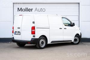 White Fiat Scudo 2023 in Riga, with an engine capacity of 2.00 L and mileage of 87 thousand km for 14950 €, photo 4 on AUTOMOTO.COM.LV