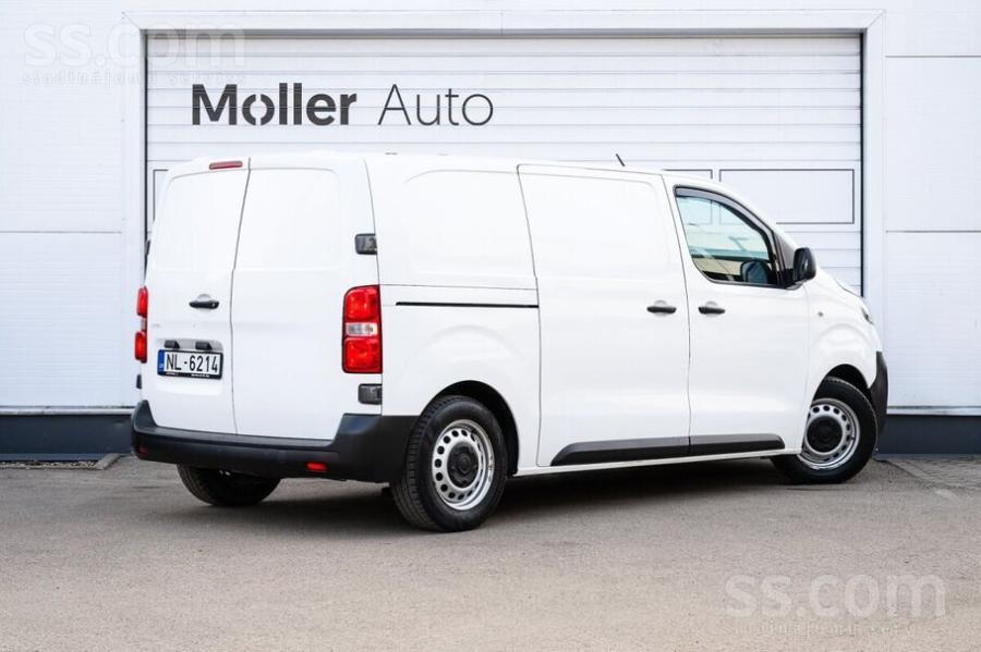 White Fiat Scudo 2023 in Riga, with an engine capacity of 2.00 L and mileage of 87 thousand km for 14950 €, photo 4 on AUTOMOTO.COM.LV